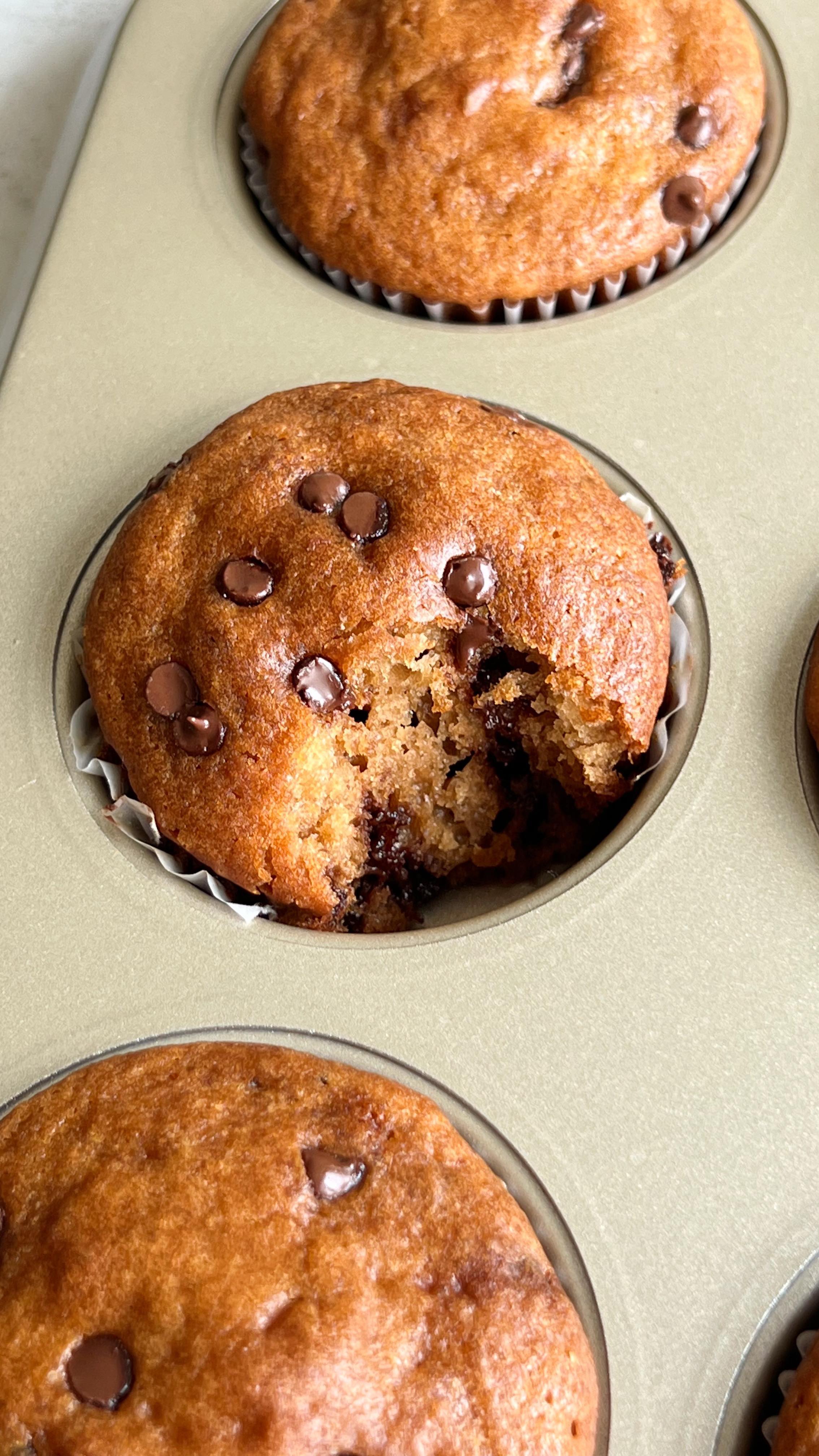 Chocolate Peanut Butter Oat Cups - Something Nutritious