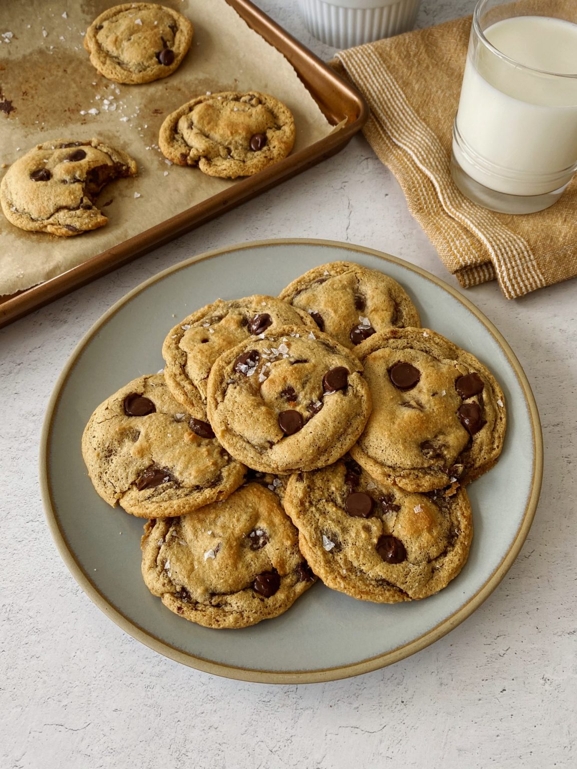 Almond Flour Chocolate Chip Cookies - Something Nutritious