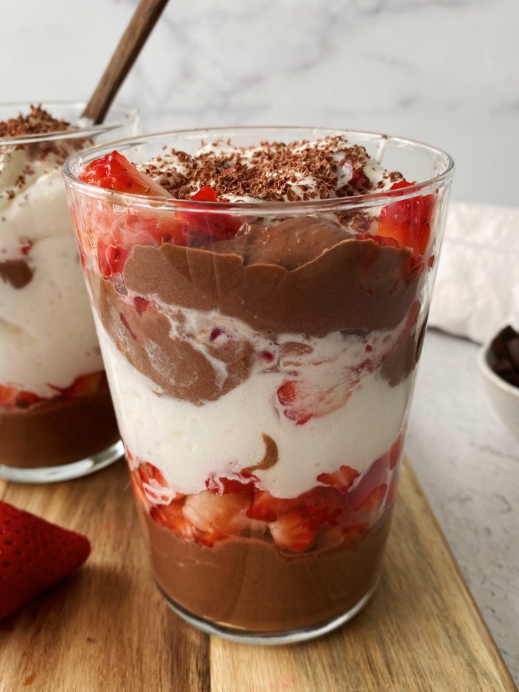 Vegan Chocolate Pudding Parfait - Something Nutritious