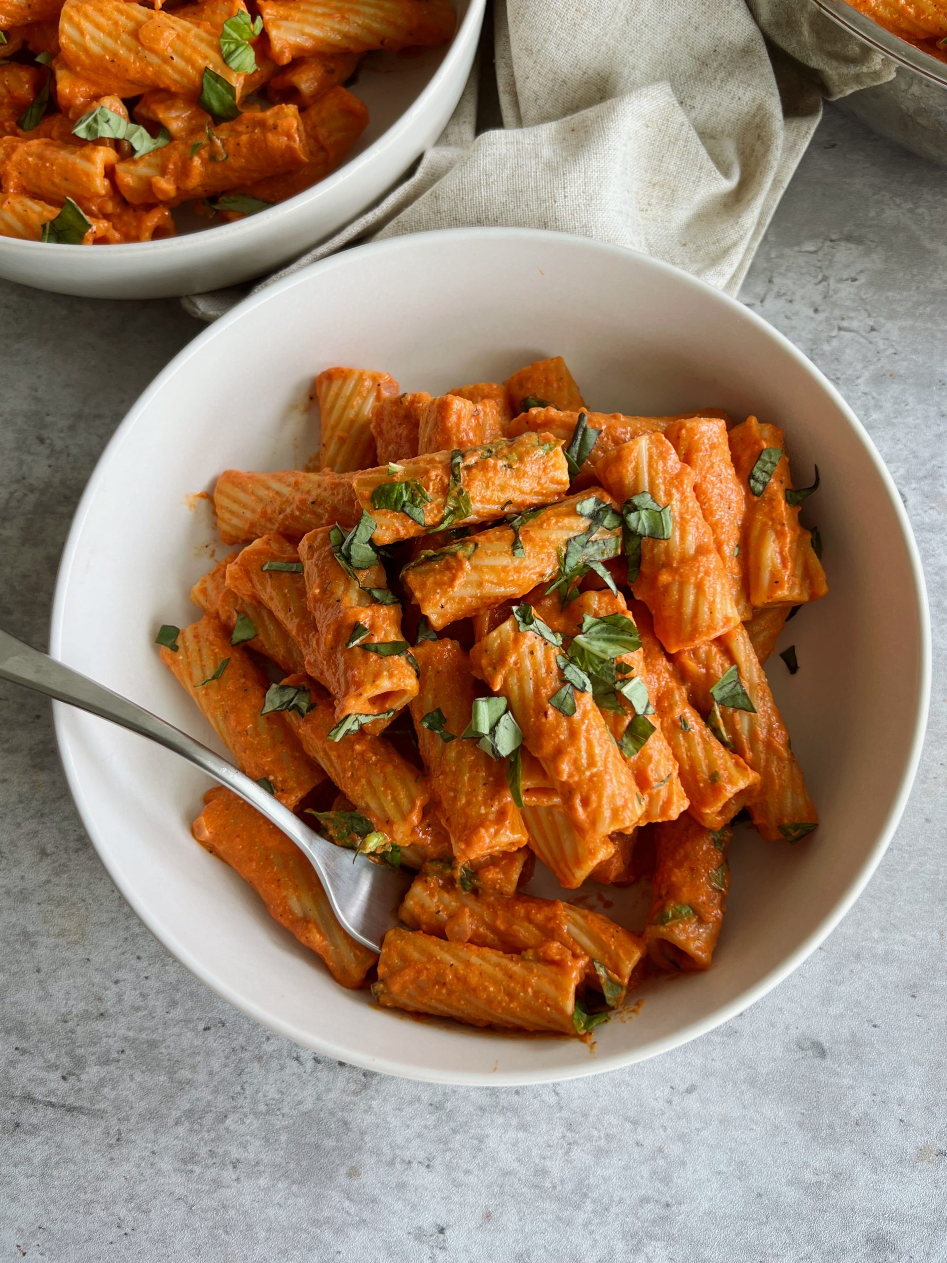 Spicy Roasted Red Pepper Pasta - Something Nutritious