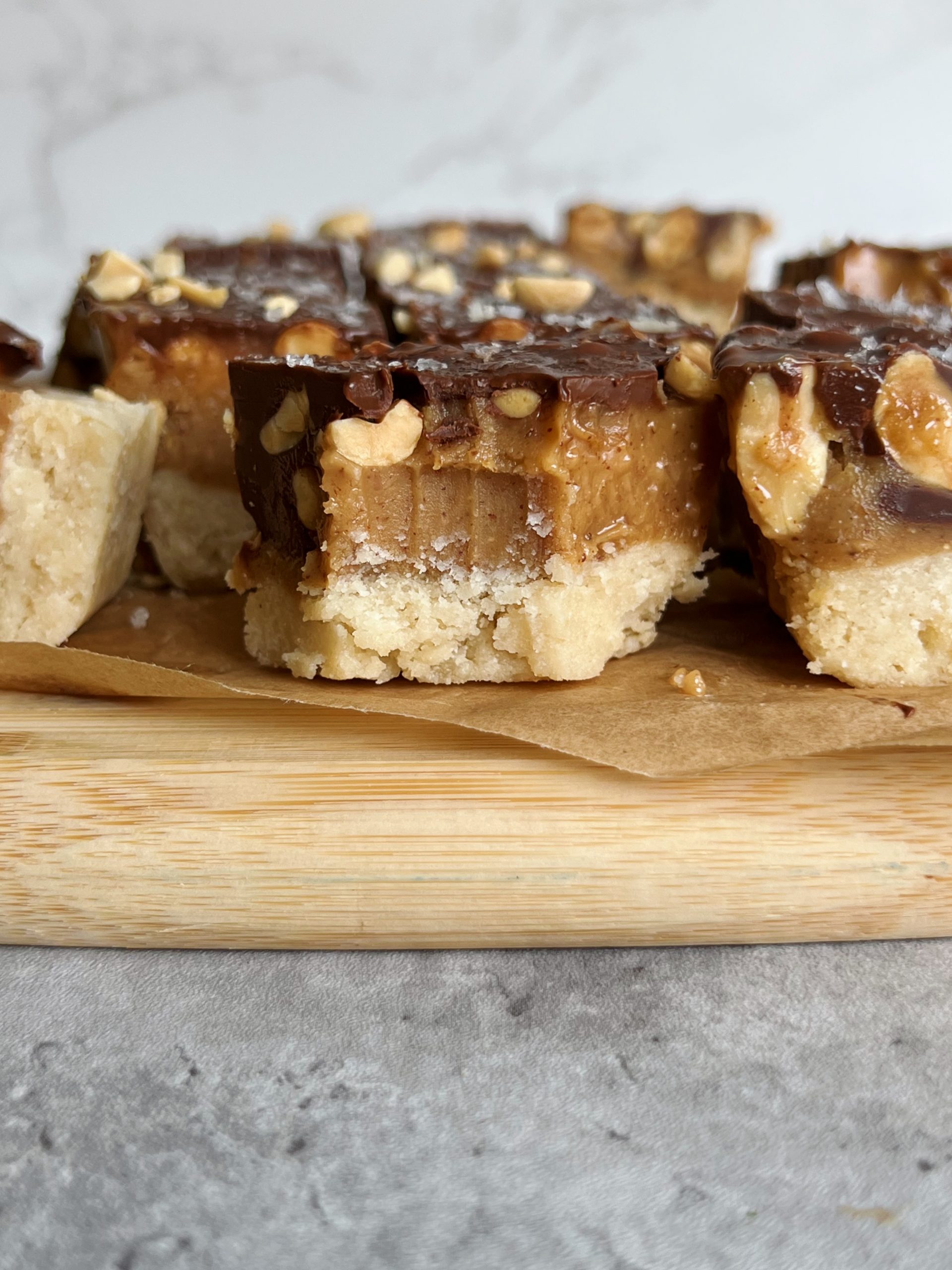 Peanut Butter Shortbread Bars - Something Nutritious