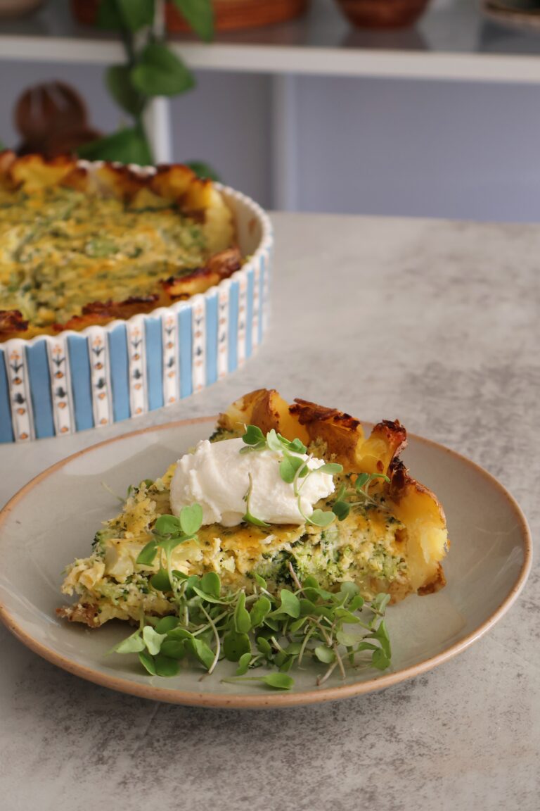 Smashed Potato Crusted Quiche - Something Nutritious